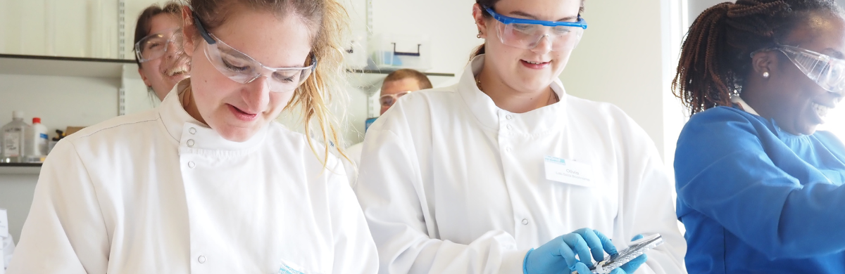 Laboratory Skills and Microbiology | 5 Day Course | BioGrad